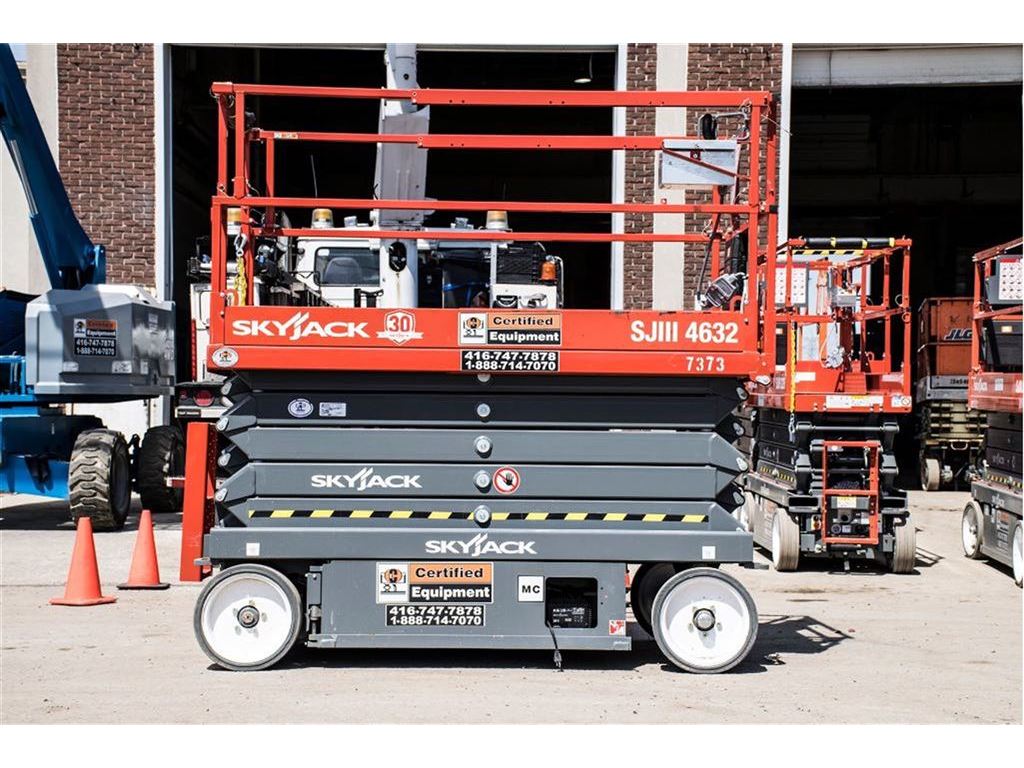 2015 Skyjack 4632- RENTAL | $1 | for sale by Certified Equipment Sales ...