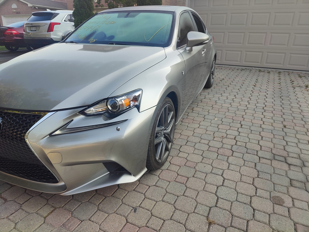 2014 Lexus IS | $15,900 | 153,788 km | Gas Sedan for sale by Canadian ...