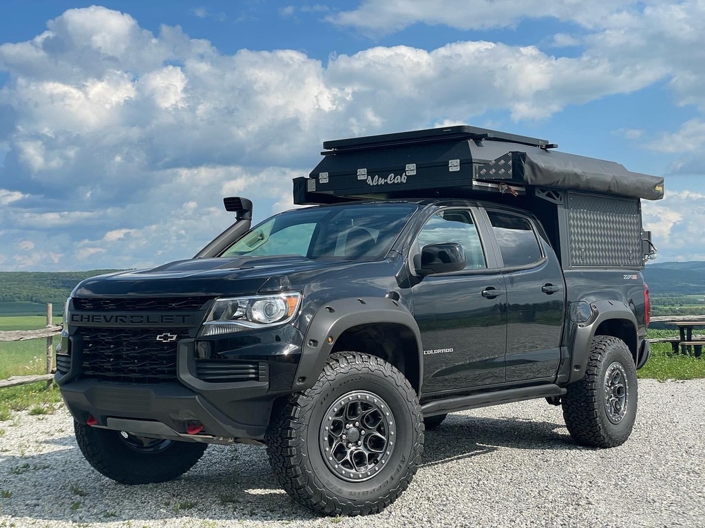 2023 Alu-Cab Canopy Camper CHEVROLET COLORADO ZR2 BISON AEV, CANOPY ...