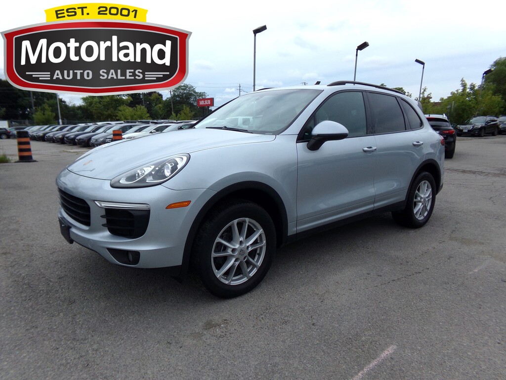 2017 Porsche Cayenne Premium Plus Panoramic Sunroof Navigation - North York