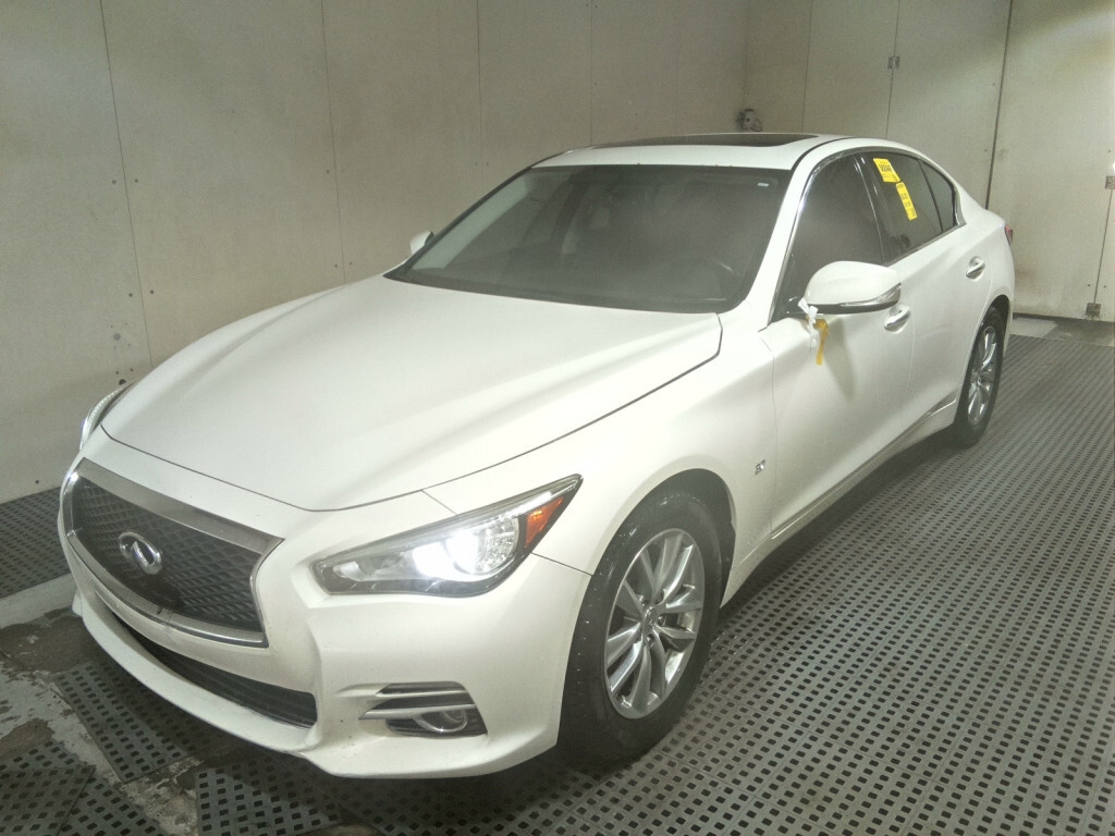 2015 Infiniti Q50 | $15,888 | 162,000 km | Gas Sedan for sale by ...