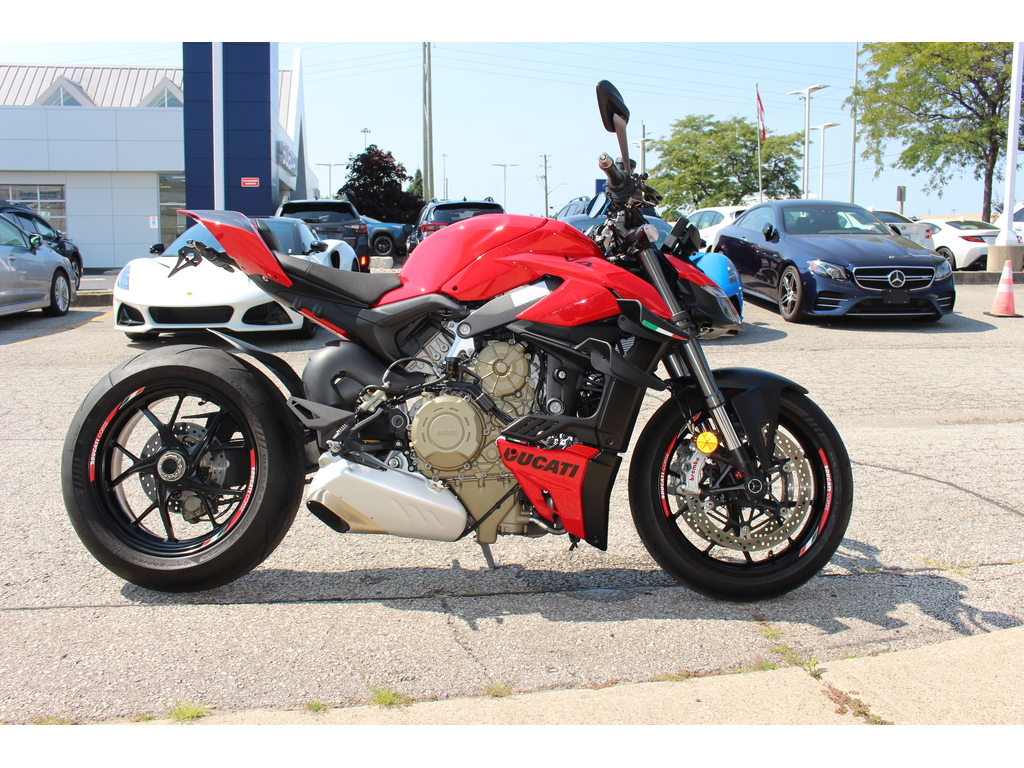 2023 Ducati StreetFighter | $24,495 | 5,063 km | for sale by Ducati ...