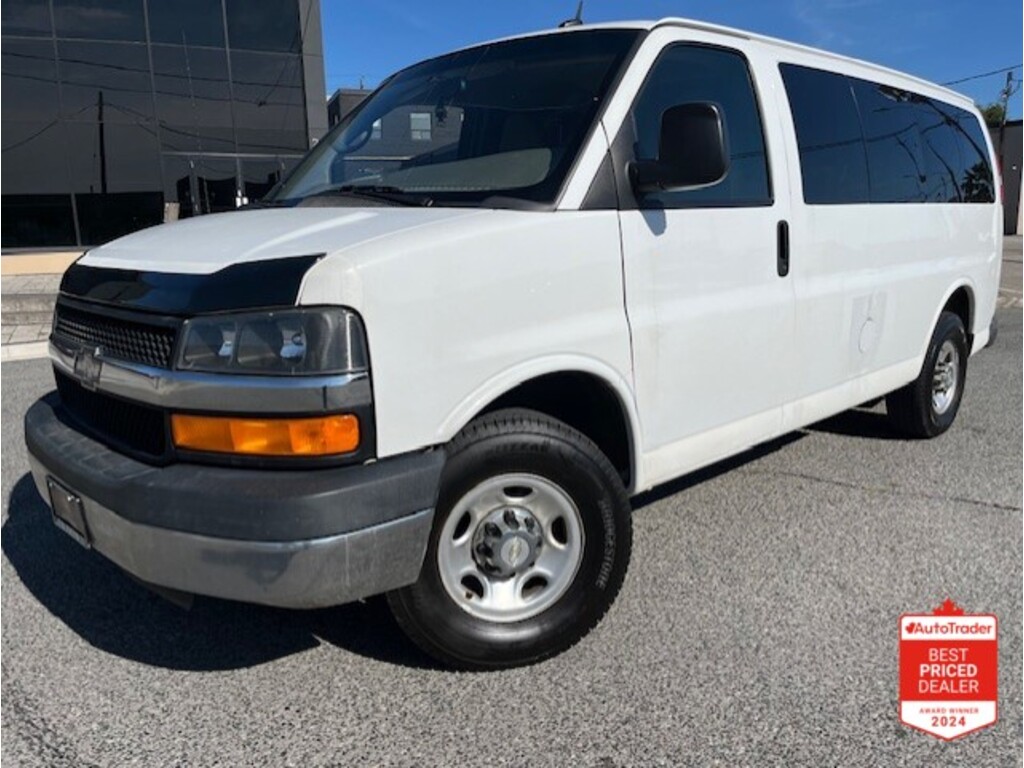 2015 Chevrolet Express Passenger | $18,900 | 340,000 km | Flexible ...