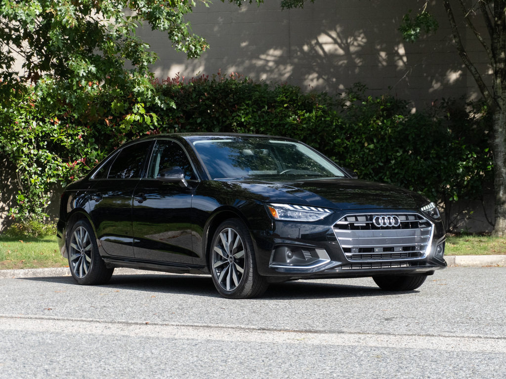 2023 Audi A4 Komfort 45 TFSI quattro - Victoria