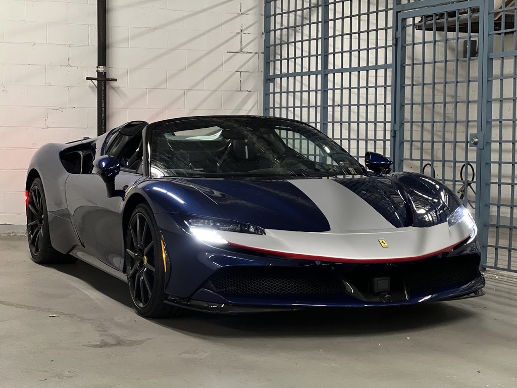 Ferrari SF90 Spider 2024 | 968 995 $ | 400 km | Décapotable ou ...