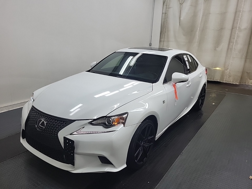 2016 Lexus IS 300 4dr Sdn AWD - Etobicoke