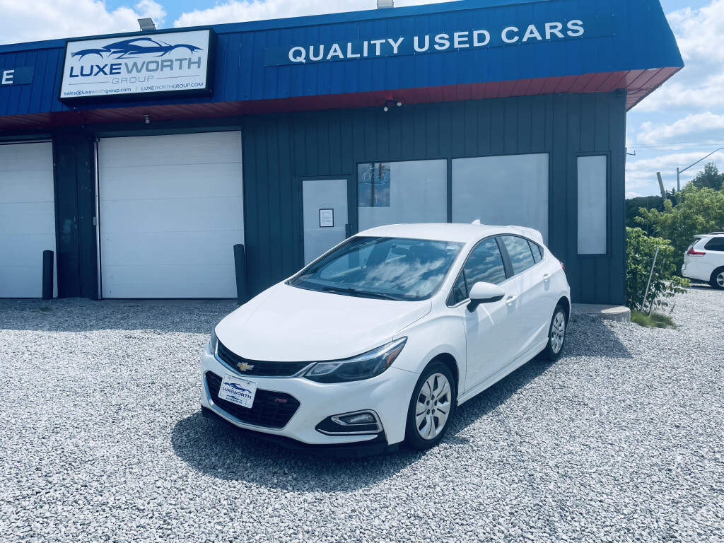 2018 Chevrolet Cruze | $4,990 | 230,922 km | Gas Hatchback for sale by ...