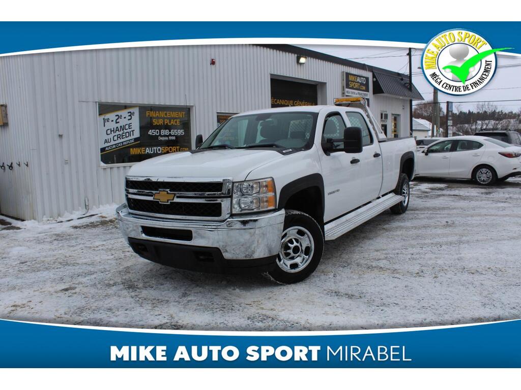 2014 Chevrolet SILVERADO 2500HD 2X4 Cabine multiplaces, 22 150 kilo ...