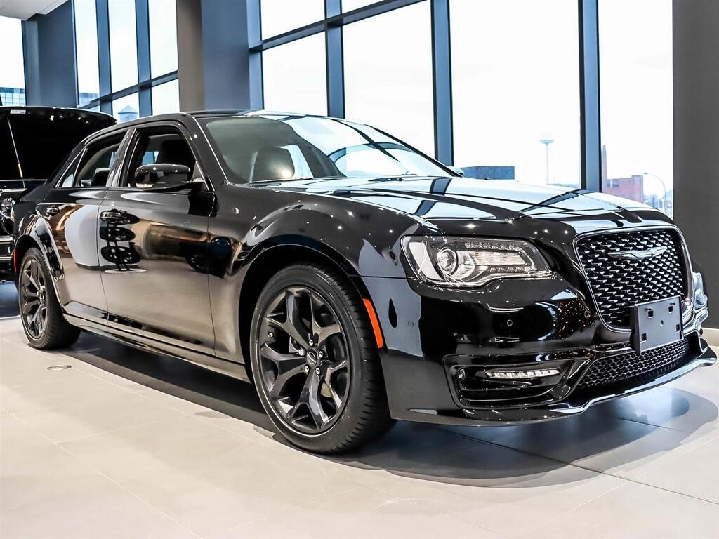 2023 Chrysler 300 Touring-L - Toronto