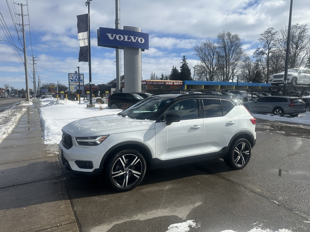 2021 Volvo XC40 | $31,300 | 62,506 km | Gas SUV for sale by Volvo Cars ...