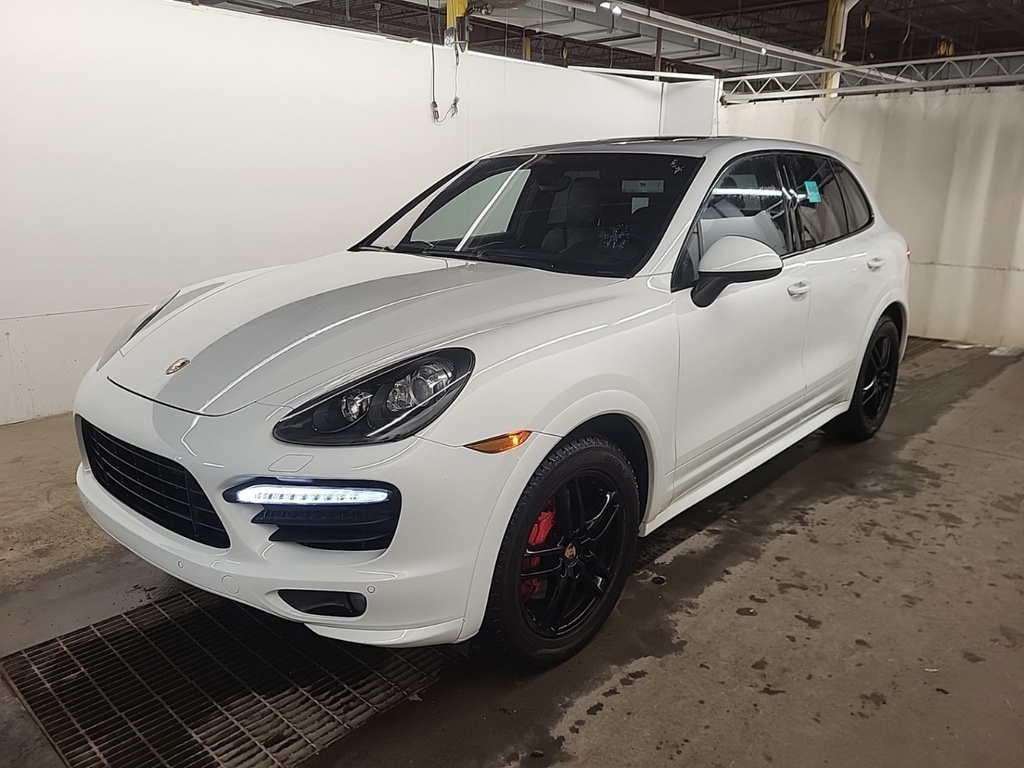 2013 Porsche Cayenne | $21,995 | 176,000 km | Gas SUV for sale by CAR ...