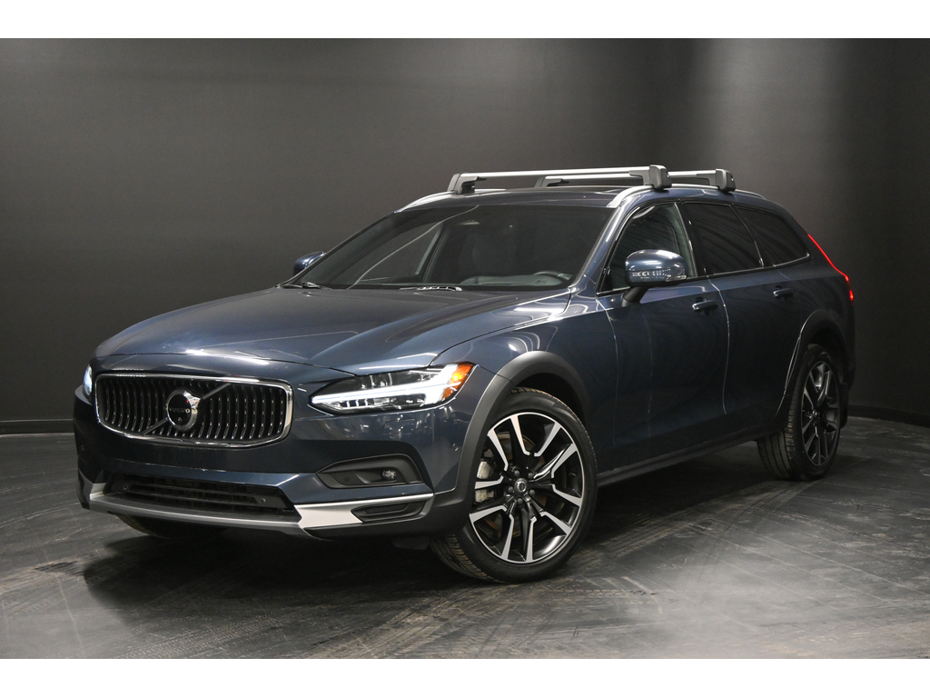Volvo V90 Cross Country 2023 | 55 995 $ | 49 388 km | Familiale en vente chez Location Holand ...