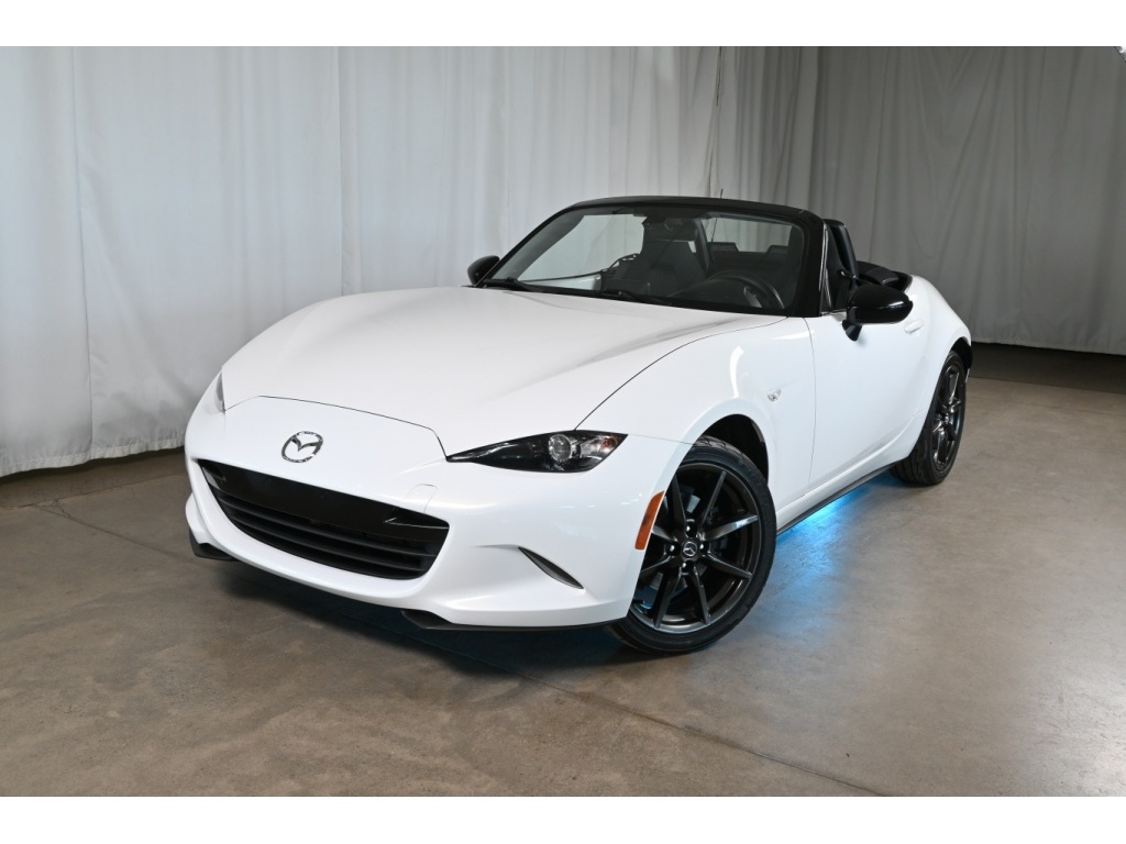 Mazda MX-5 2017 | 21 990 $ | 68 182 km | Décapotable ou cabriolet à ...