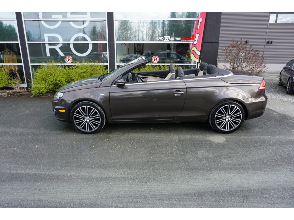 Volkswagen Eos 2015 | 19 889 $ | 118 100 km | Décapotable ou cabriolet ...