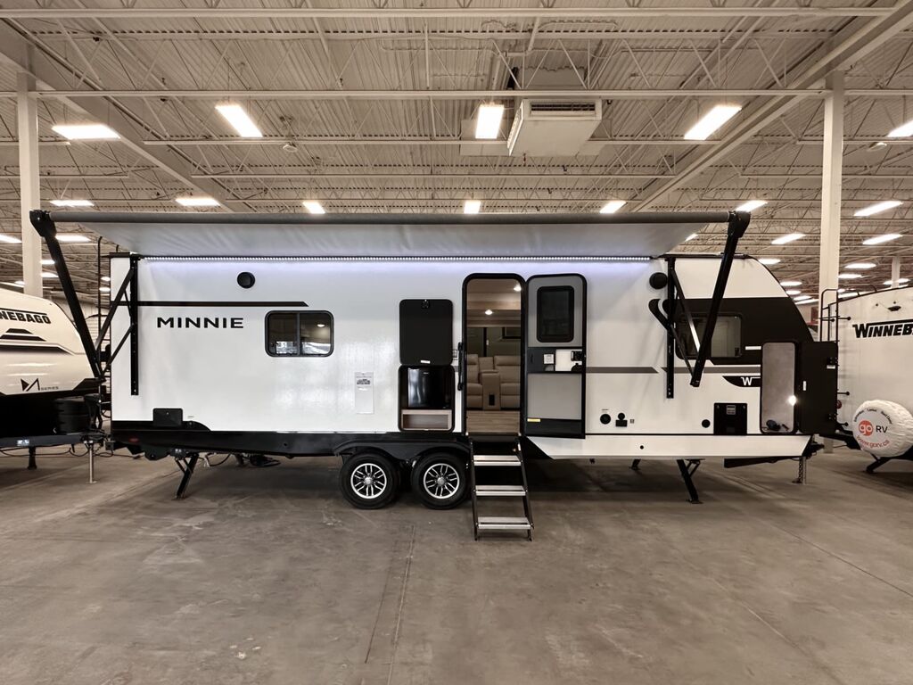 2025 Winnebago 2730FK | $56,999 | 0 km | for sale by Go RV Leduc ...