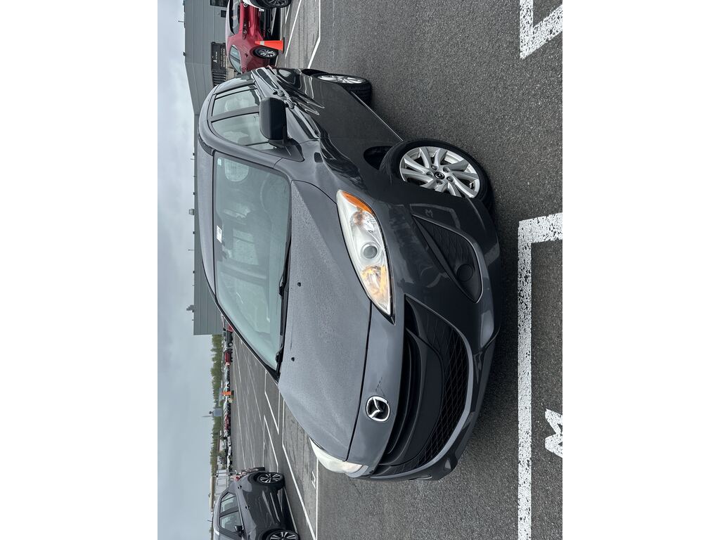 2014 Mazda Mazda5 | $10,985 | 123,392 km | Gas Minivan for sale by ...