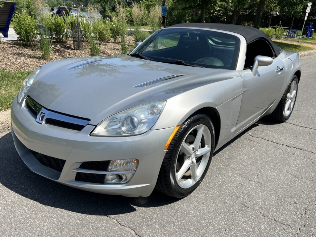 2008 Saturn SKY | $13,995 | 53,057 km | Gas Convertible for sale by ...