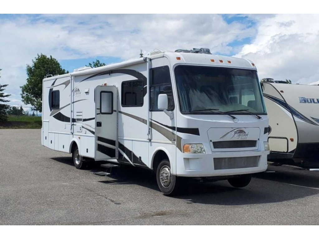 2010 Damon Motor Coach Daybreak | $47,990 | 27,647 km | for sale by ...