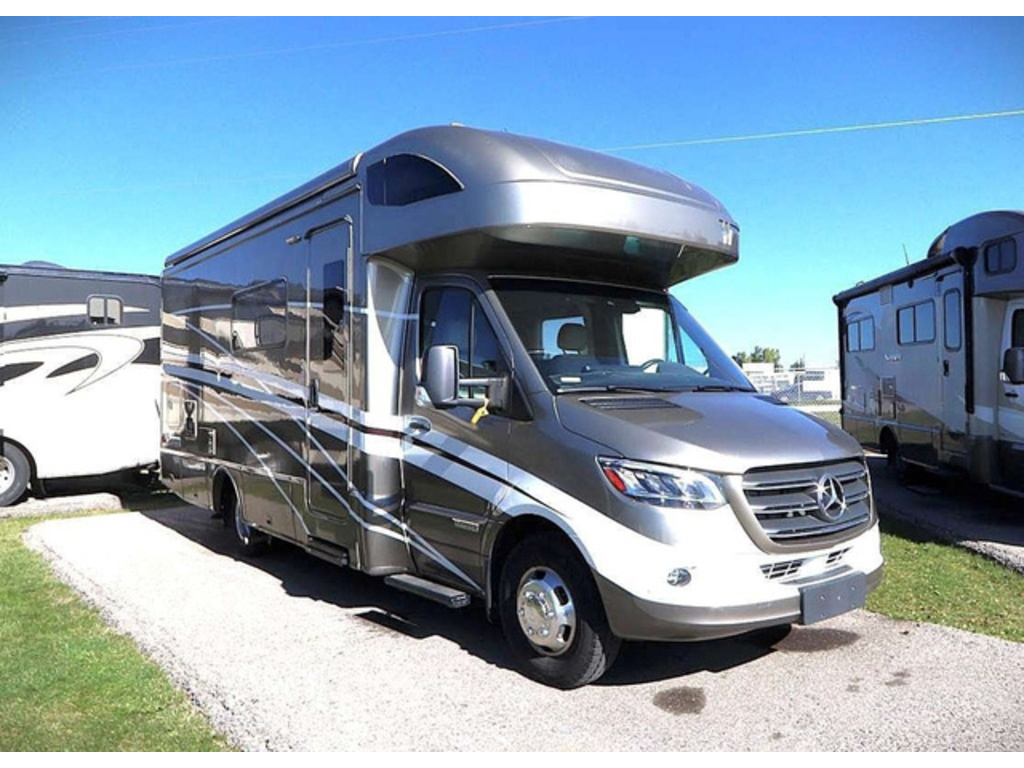 2022 Winnebago Navion | $199,990 | 0 km | for sale by Guarantee RV ...