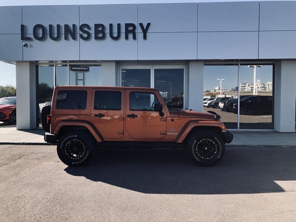 2011 Jeep Wrangler | $14,977 | 127,693 km | Gas SUV for sale by ...