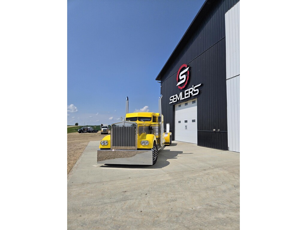 1980 Kenworth W900 | $0 | for sale by Semler Farms Ltd. | Ab, AB