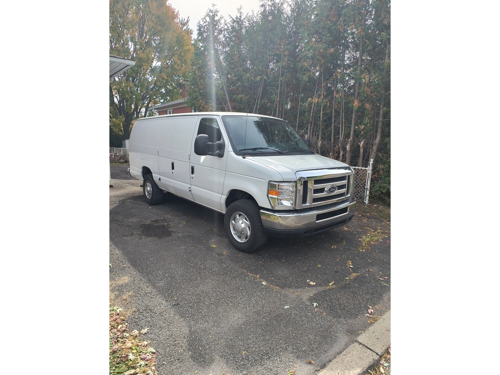 2014 Fargo Panel - Saint-Hubert