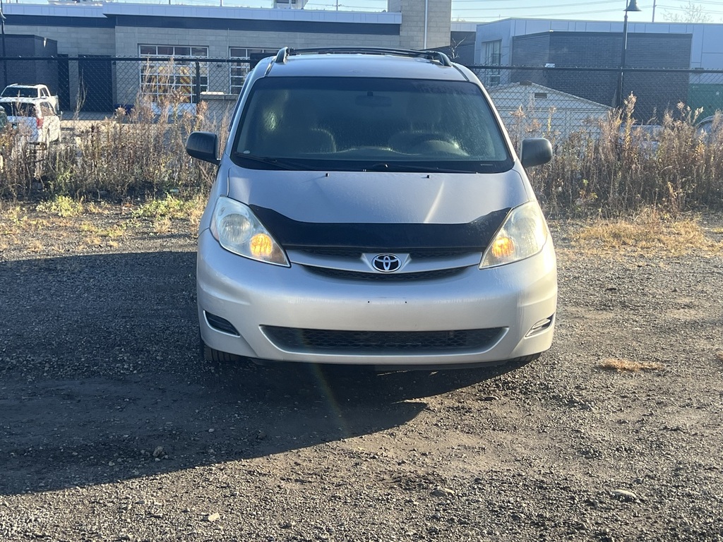 2006 Toyota Sienna Ce - Etobicoke
