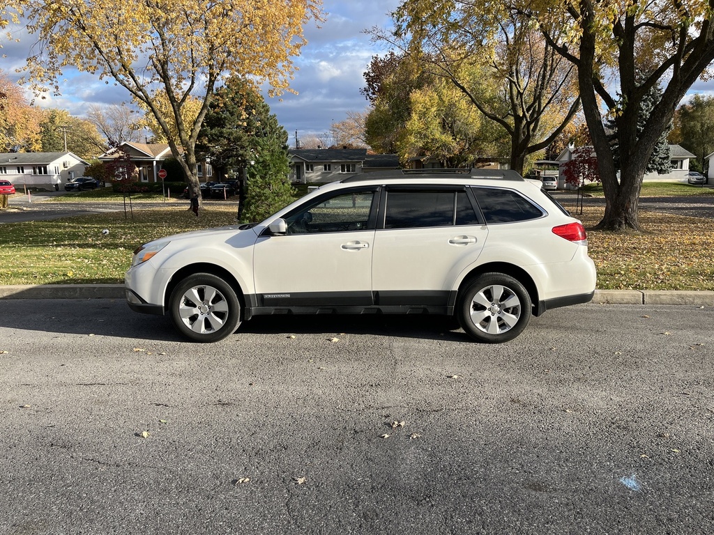 2012 Subaru Outback 5dr Wgn CVT 2.5i Touring - Repentigny
