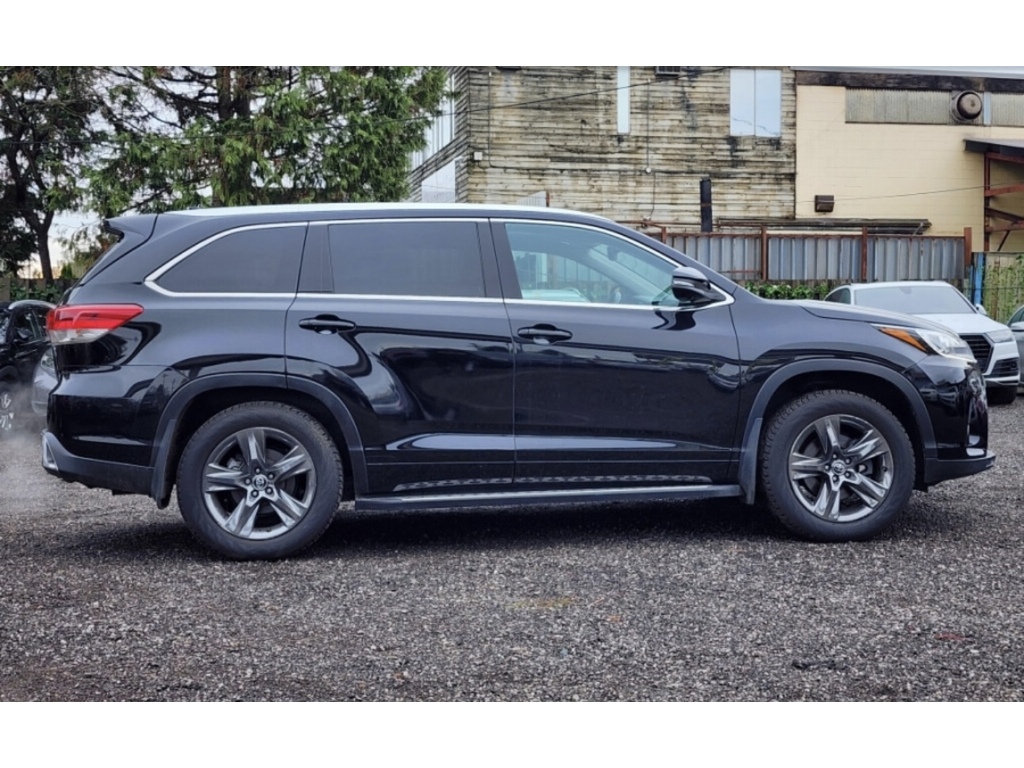 2018 Toyota Highlander AWD Limited - Calgary