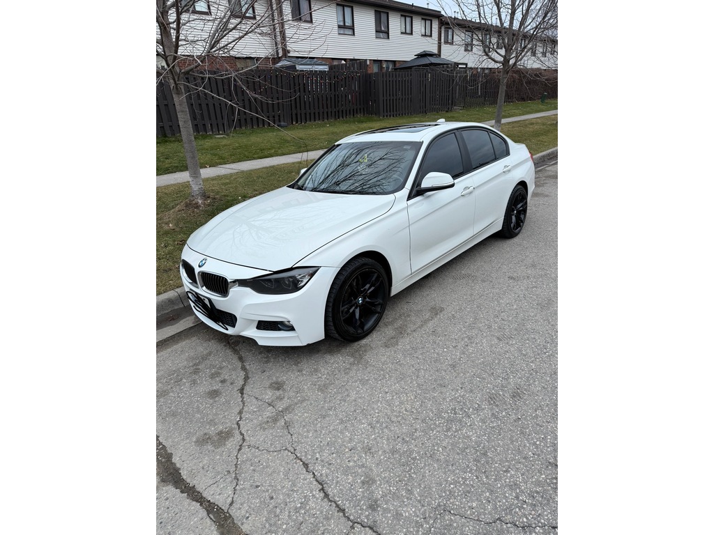 2012 BMW 3 Series 4dr Sdn 320i RWD - Oshawa