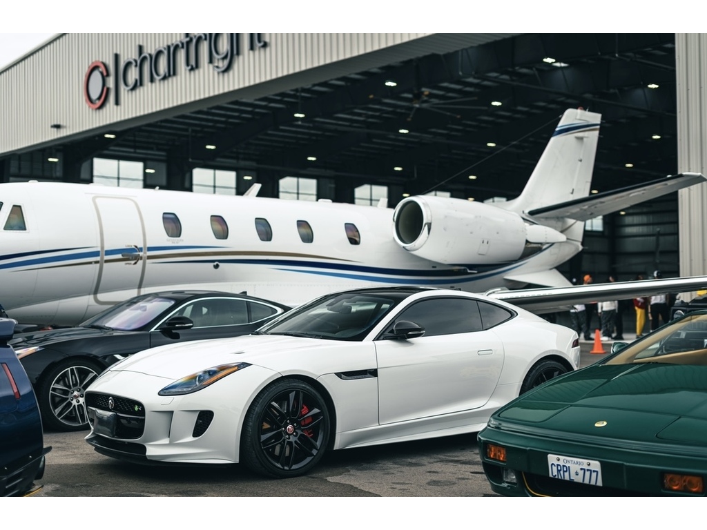 2016 Jaguar F-Type R 550 Hp AWD 5.0L - North Oshawa