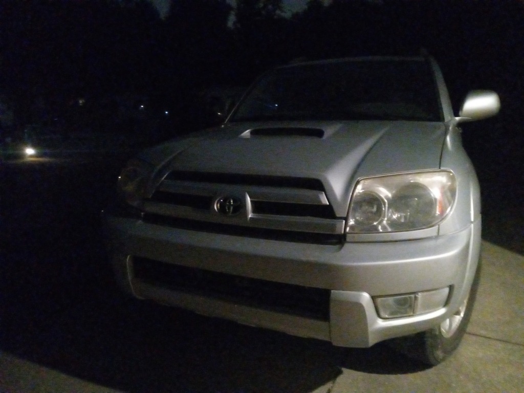 2004 Toyota 4runner 4WD Silver - White Rock