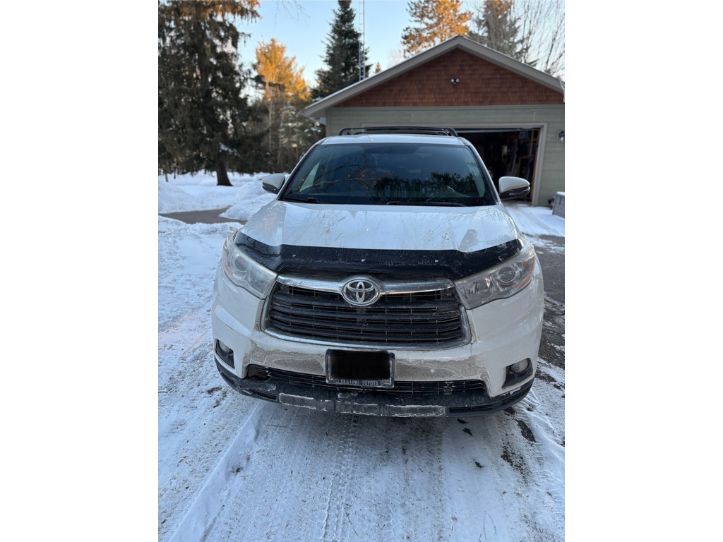 2015 Toyota Highlander 2WD 4dr LE - Bracebridge