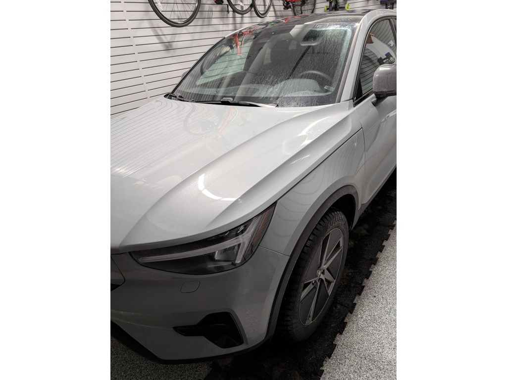 2024 Volvo C40 Recharge Pure Electric Core RWD - Saint-Basile-Le-Grand