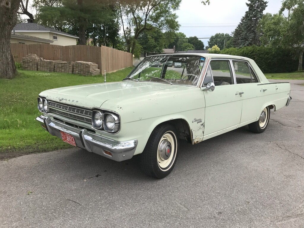 1966 American Motors (AMC) Rambler Classic 550 - Sainte-Anne-De-Bellevue
