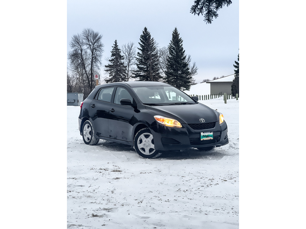 2009 Toyota Matrix | $11,000 | 133,000 km | Gasoline Hatchback for sale ...