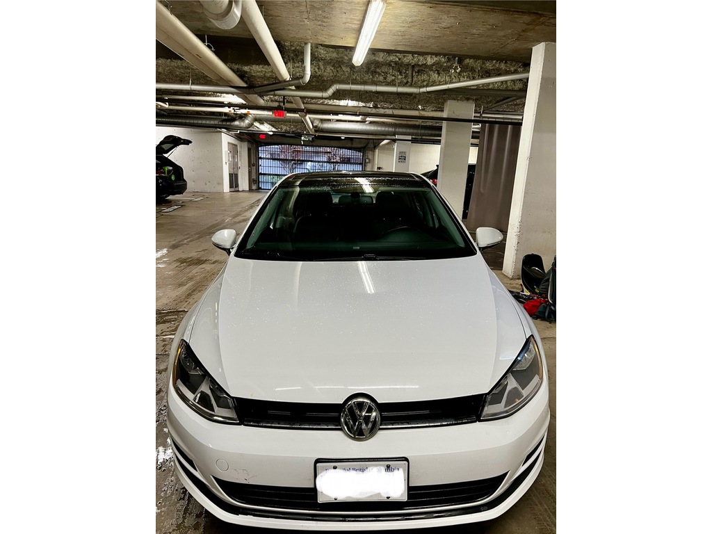 2016 Volkswagen Golf 5dr HB Auto 1.8 TSI Trendline - Burnaby