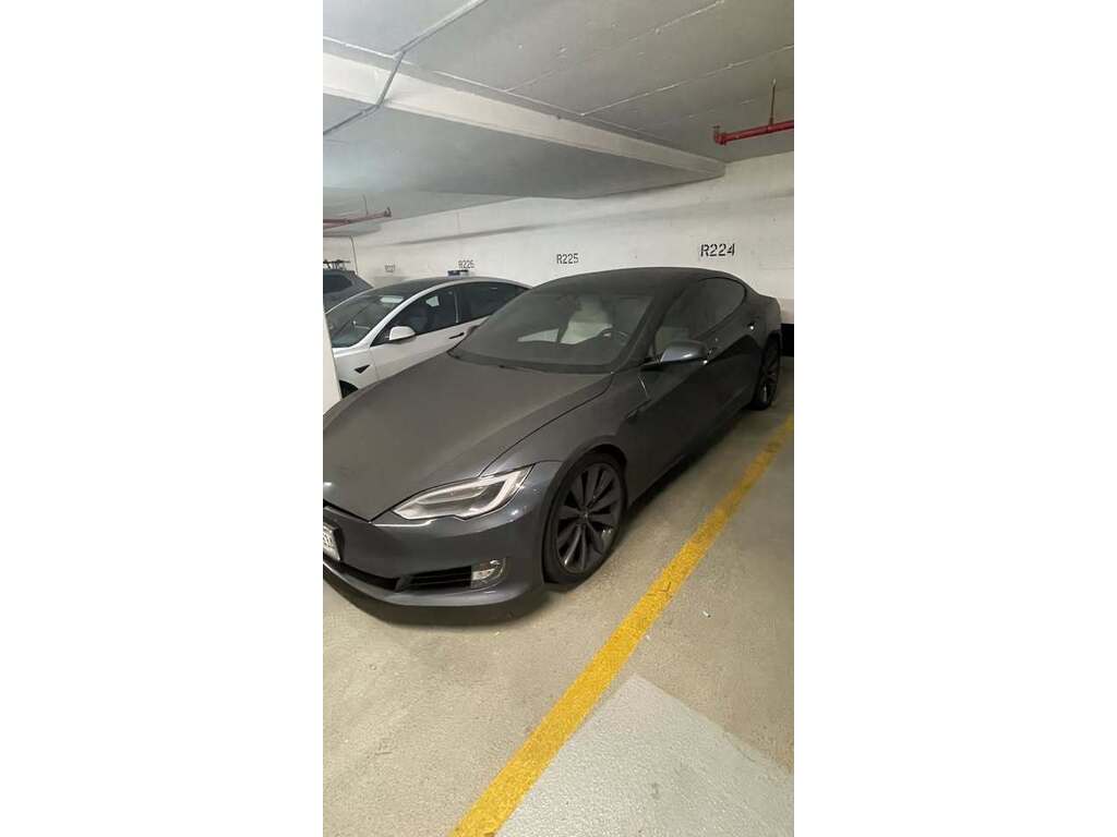 2017 Tesla Model S 75D AWD - Toronto