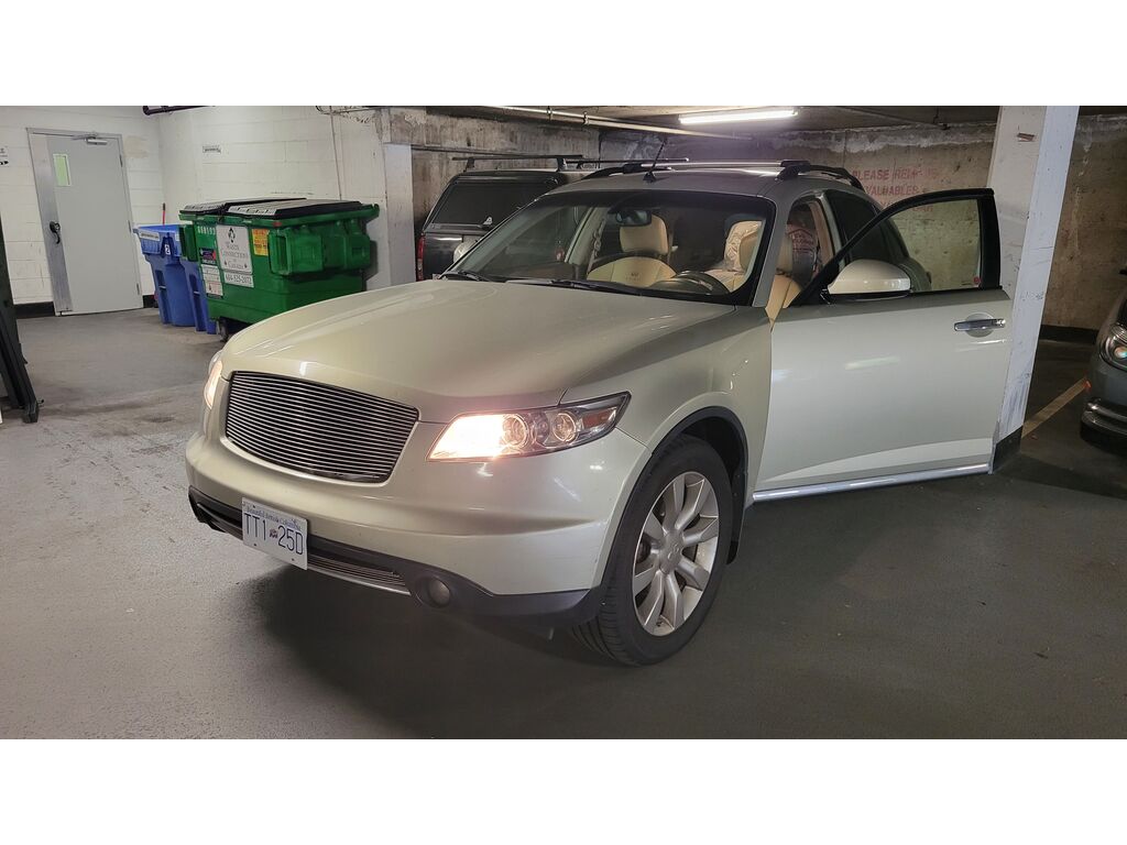 2008 Infiniti FX | $6,900 | 184,000 km | Gasoline Vehicle for sale by ...