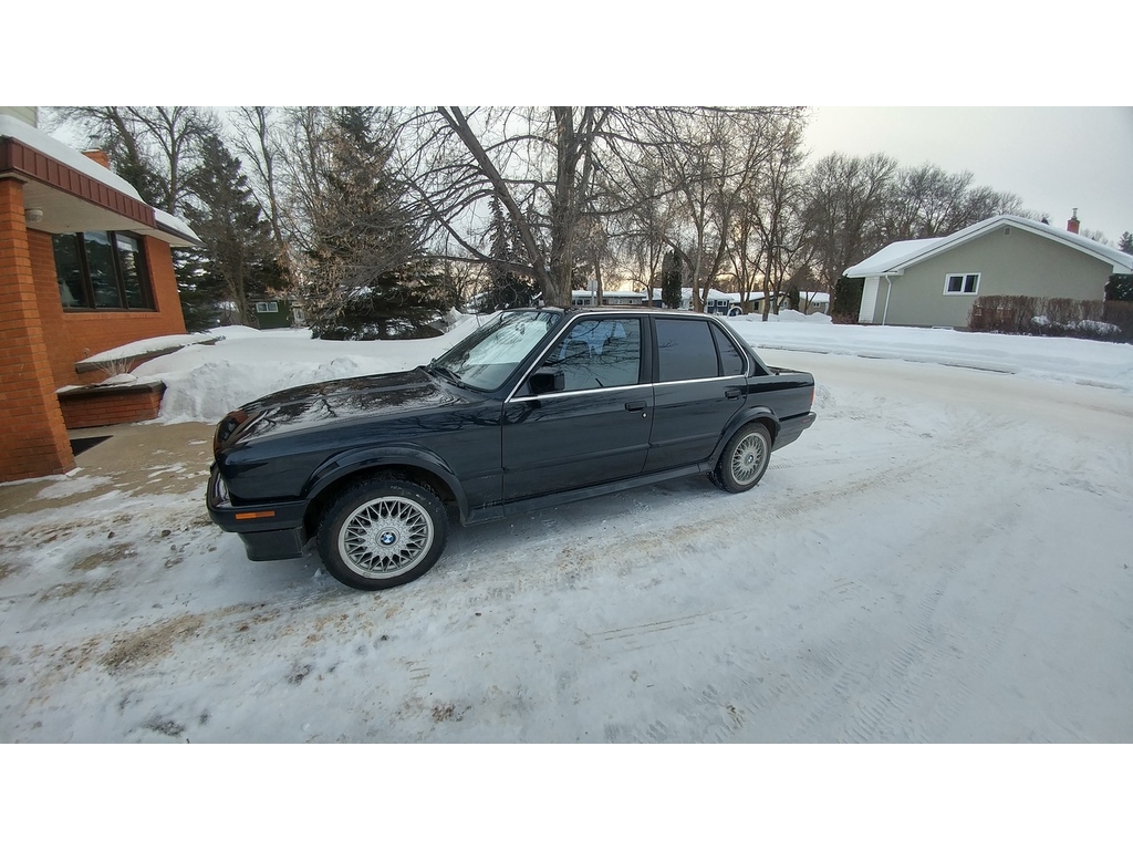 1989 BMW 3 Series | $6,000 | 146,199 km | Gasoline Sedan for sale by ...