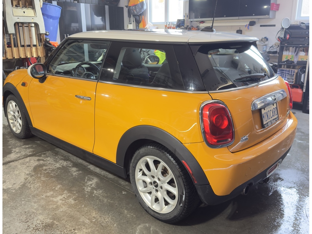 2014 MINI Cooper 2 Door | $9,750 | 162,500 km | Gasoline Hatchback for ...