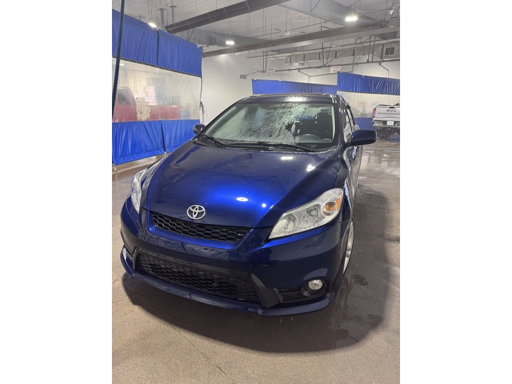 2013 Toyota Matrix | $8,000 | 246,000 km | Gasoline Hatchback for sale ...