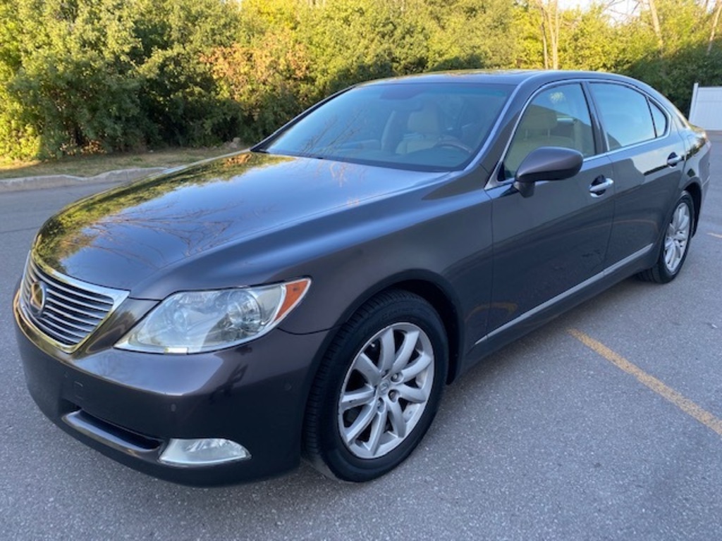 2007 Lexus LS | $12,000 | 178,000 km | Sedan for sale by Private Seller ...