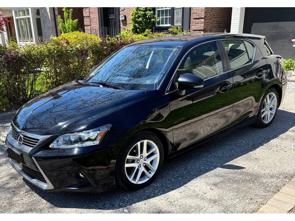 2015 Lexus CT | $17,995 | 121,212 km | Gasoline - Hybrid Hatchback for sale by Private Seller ...