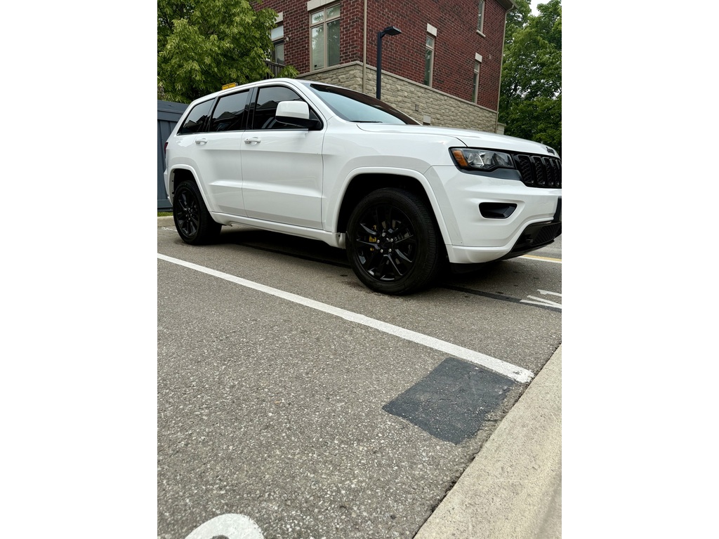 2017 Jeep Grand Cherokee | $21,500 | 108,000 km | Gasoline Vehicle for ...